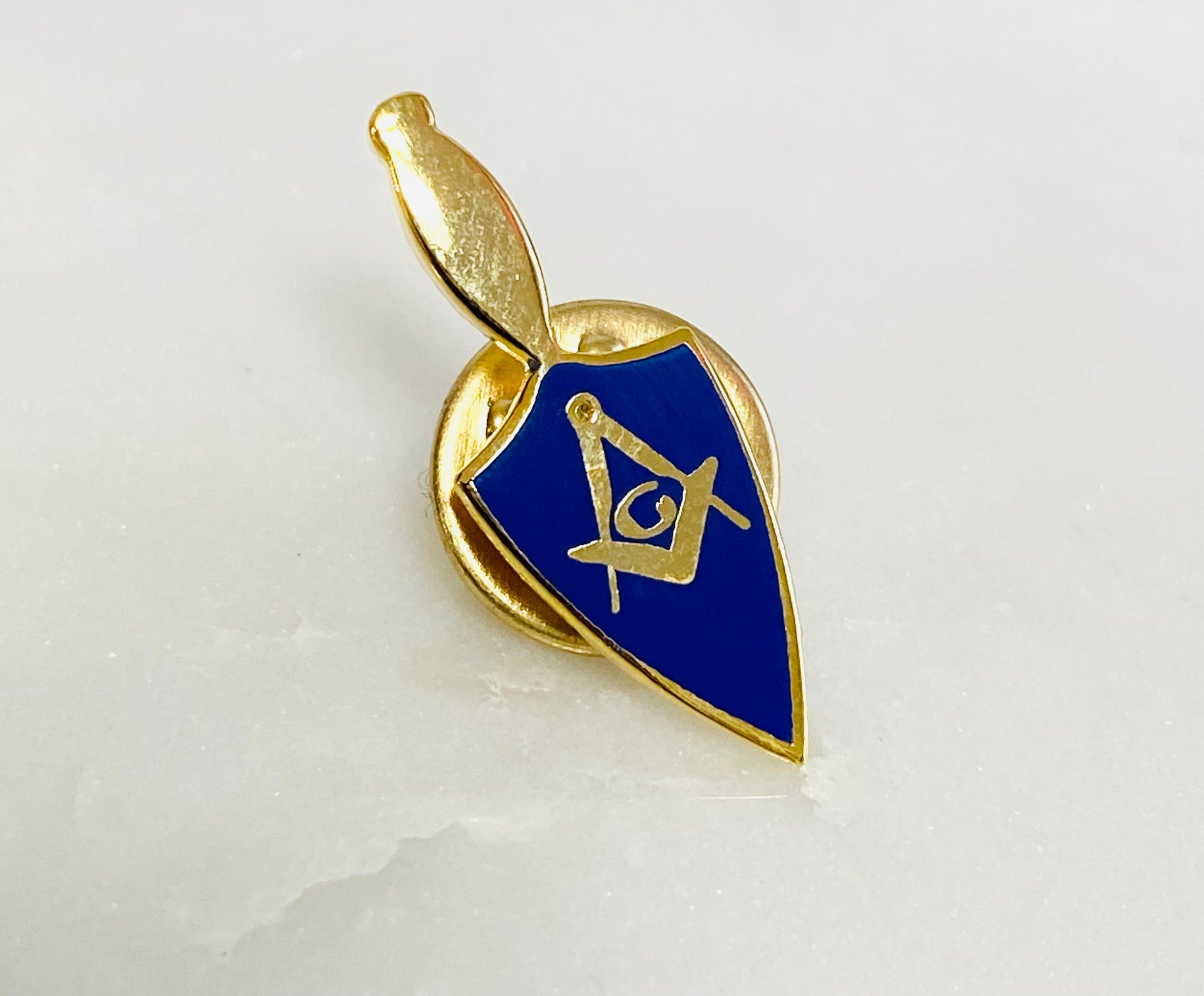 Masonic Trowel Pin – C&C MASONIC DESIGN